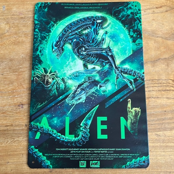 Accents | Alien Metal Sign 8x12 | Poshmark